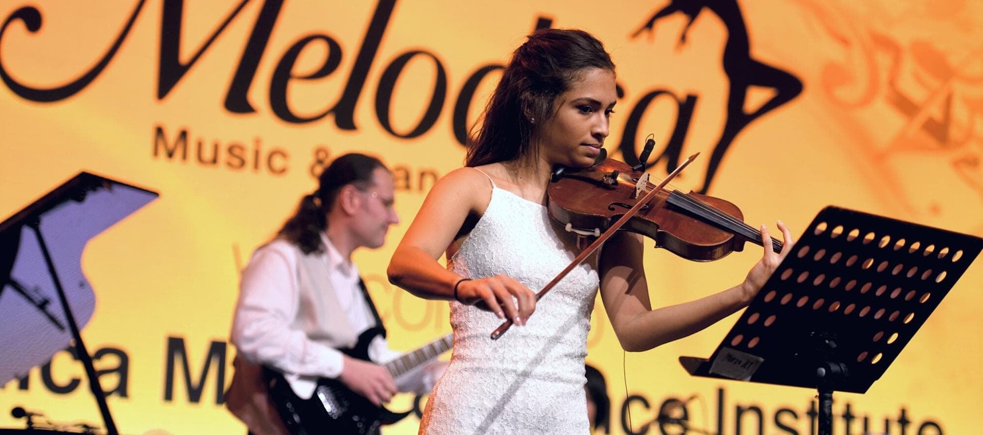 Violin Classes in Dubai & Abu Dhabi | Violin Lessons | Violin Classes ...