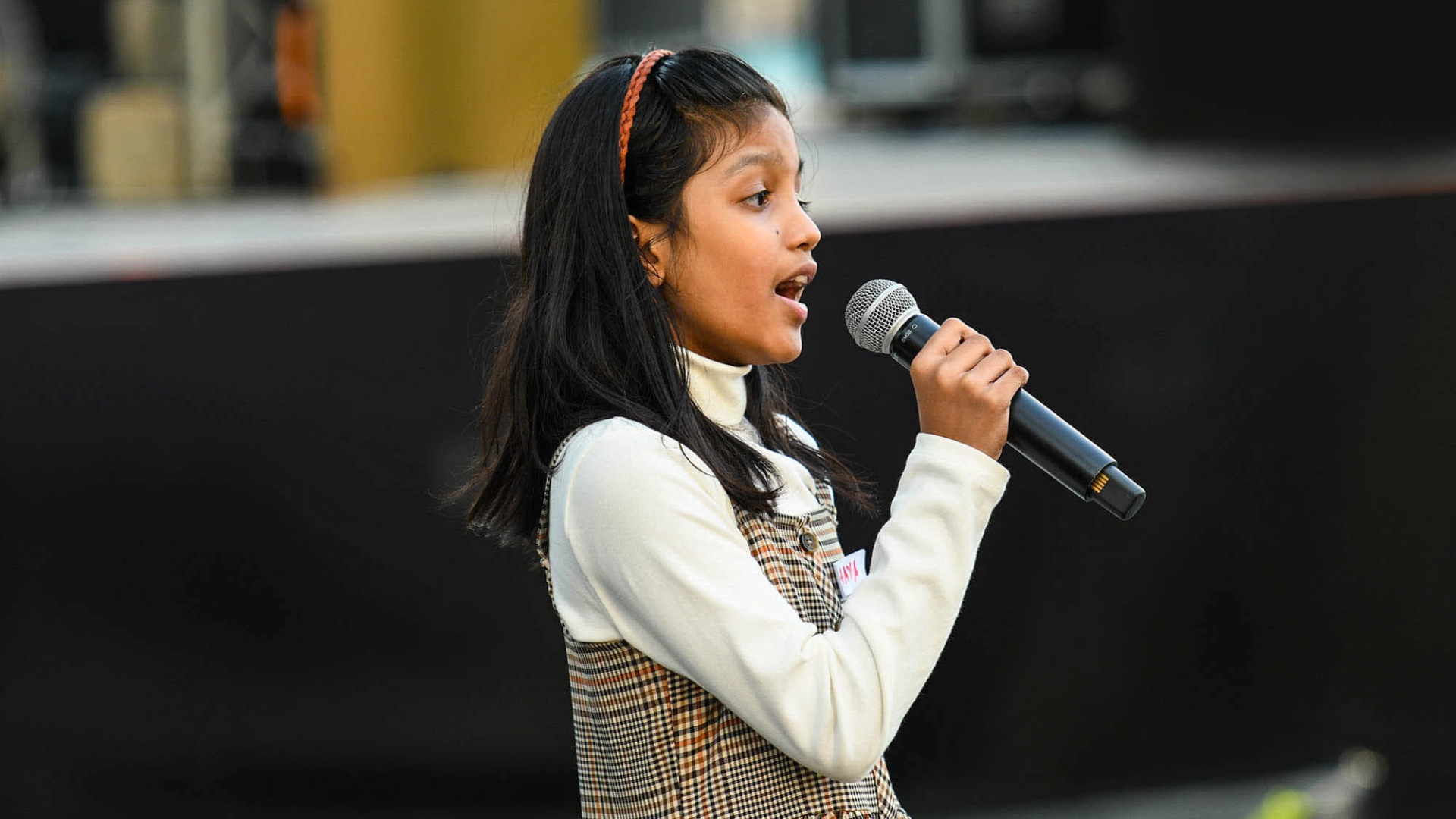 Singing Classes Dubai, Abu Dhabi | Singing lessons | Vocal Coach