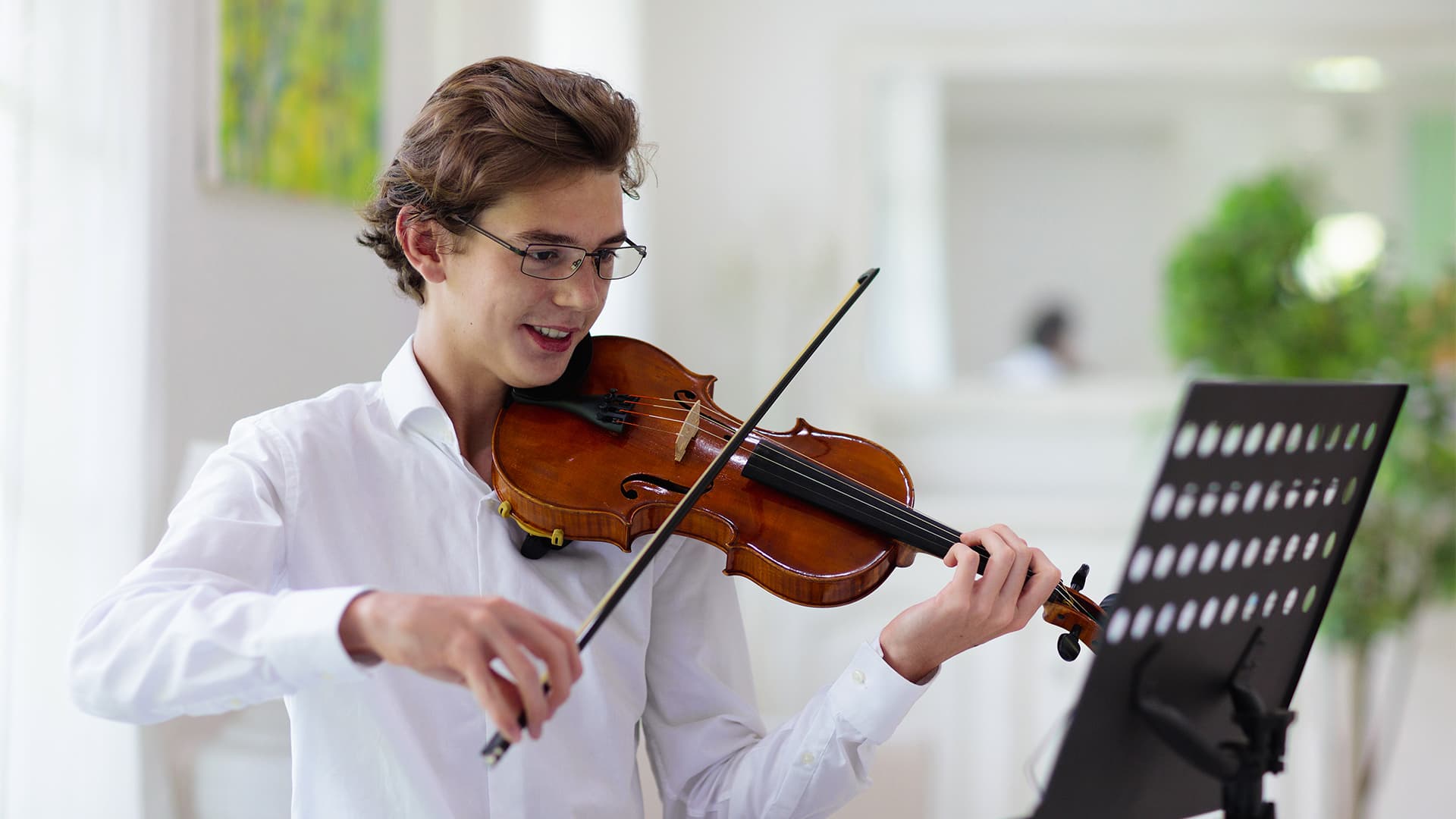 Violin Classes in Dubai & Abu Dhabi | Violin Lessons | Violin Classes ...